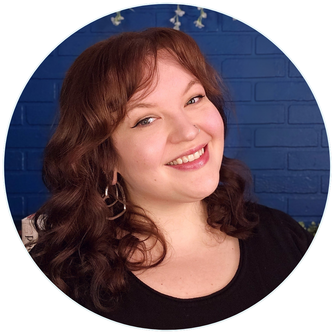 About Me - Laurel Holl - Indie Romance Author